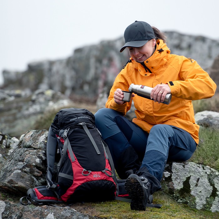 Allt för ett aktivt uteliv | Kläder, skor & utrustning - Engelsons