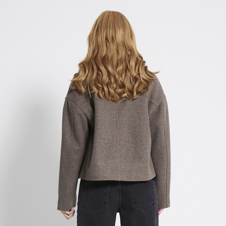 Ytterkläder tjej - kappor, puffers, teddy