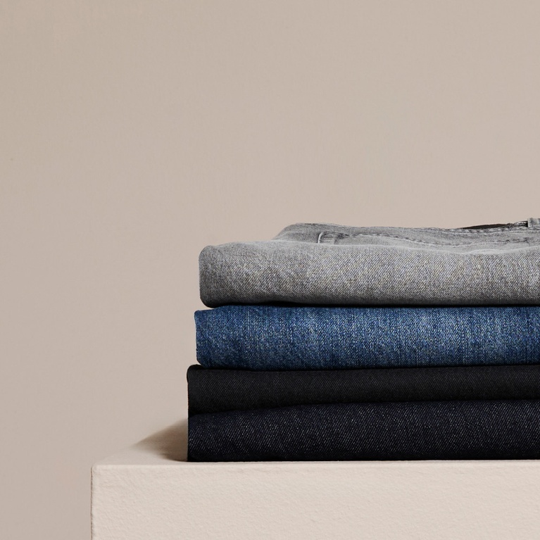 LAGER 157 | Mode, Denim & Basics – online & im Store