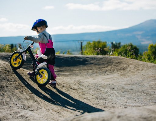 Barnkläder av hög kvalitet - Sköna, slitstarka och prisvärda